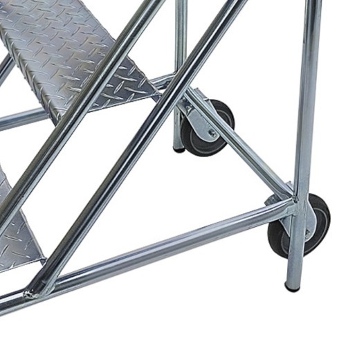 Escada plataforma de ferro 0,69 m 2 degraus + patamar - 58-E - Rod-Car